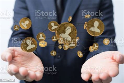 팀 연결 및 네트워크 기호와 흐릿한 배경에 남성 손의 3d 렌더링 3차원 형태에 대한 스톡 사진 및 기타 이미지 3차원 형태 개념 개념과 주제 Istock