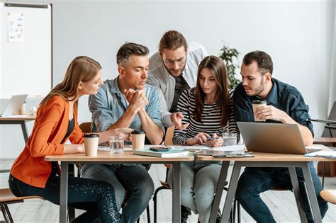 მენეჯმენტი Articles And Biography Entrepreneur