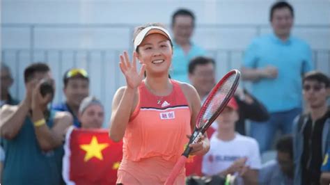 পেং শুয়াই ভিডিওতে টেনিস খেলোয়াড়কে একটি টুর্নামেন্টে দেখা গেছে বলে দাবি করা হয়েছে Bbc News