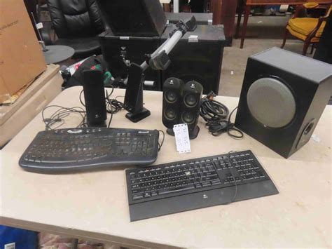 Logitech Speakers And Key Boards