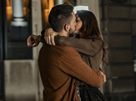 Is Sex On A First Date A Mistake A Sexologist Gives Their Advice NT News