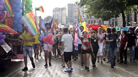 София Прайд отправя покана за диалог към Бойко Борисов Новини бг