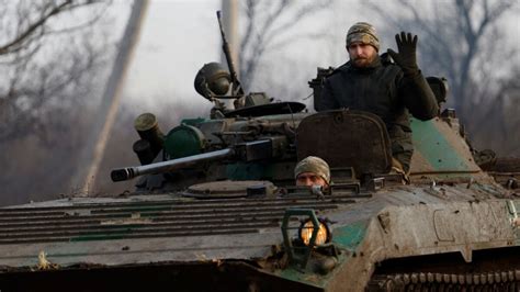 ЗСУ відбили російські атаки біля 16 населених пунктів на Донбасі