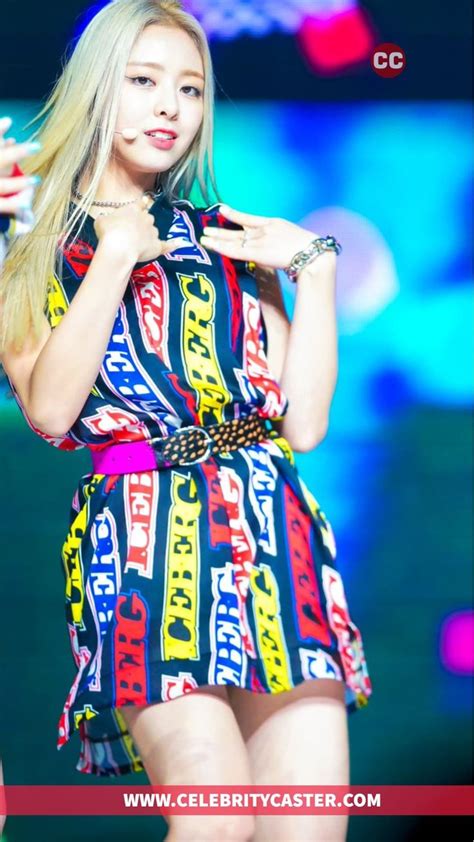 Yuna ITZY Height Weight Age South Korean Celebrities