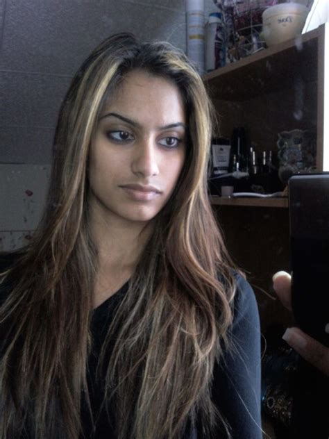 Pakistani Page Sexy Desi Beauties