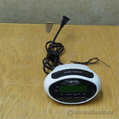 Nexxtech Dual Am Fm Alarm Clock Radio Battery Backup Allsold Ca