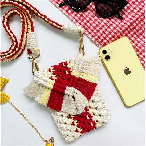 Classic Mobile Bag With Beltoption 1