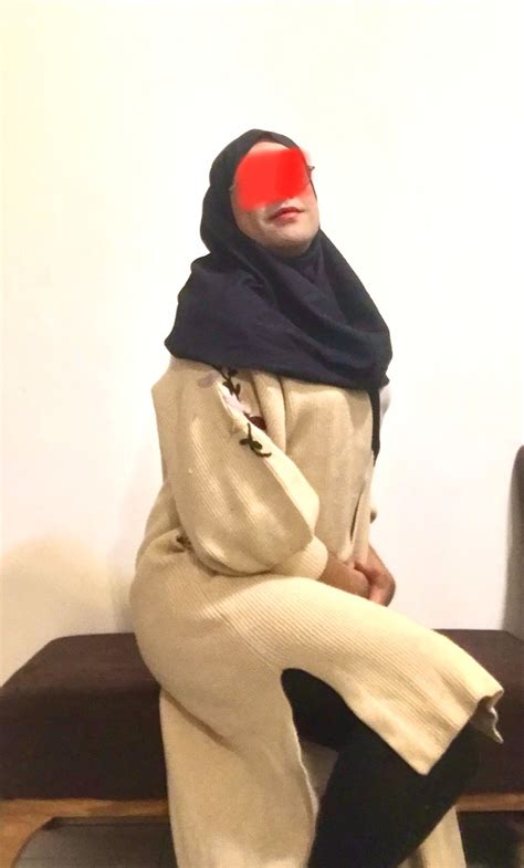 سیسی دانشجویی عکس