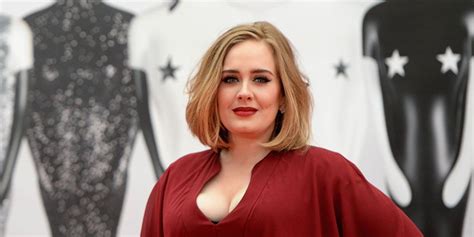 Adele Took A Break From Her Tour In A Chic One Piece Swimsuit Self