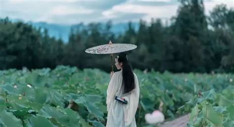 “人有贵相，一看便知”：一个人自带贵相，身上往往有这三个特征！【早课】第1439期