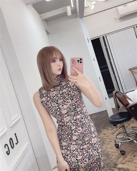 三上悠亚分享万圣夜装扮：《鬼灭》恋柱可爱爆棚 作品