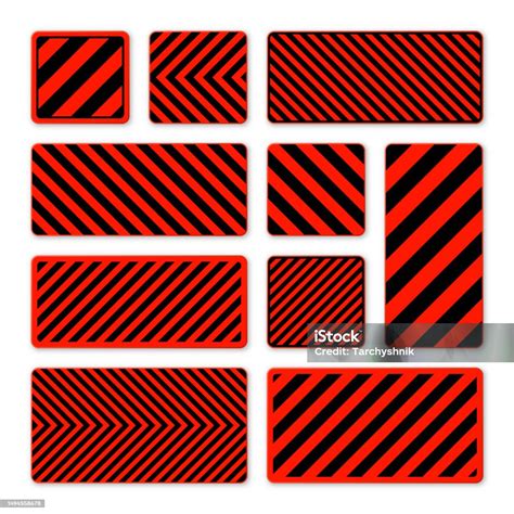 대각선이있는 다양한 검은 색과 빨간색 경고 표지판 주의 위험 또는주의 표지판 건설 현장 표지판 현실적인 통지 간판 경고 배너 도로 방패 벡터 그림 0명에 대한 스톡 벡터