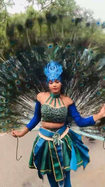 මොණරිය නටයි ගස්සලා 😍 Dance Viral Perahara Youtube