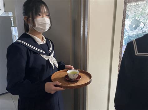坂祝中での学校運営協議会で生徒がおもてなしと発表坂祝中学校公式ホームページ