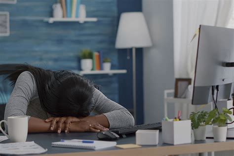 Síndrome De Boreout Cuando El Aburrimiento Laboral Afecta Tu Bienestar