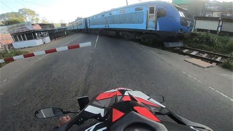 කෝච්චිය එනවා දැක දැක කරපු වැඩේ 🙄 අන්තිම වෙනකල් බලන්න Youtube