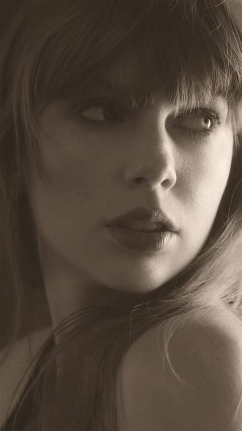 一個想法就是⋯身為一位swiftie 我可以理解當一個不是taylor粉絲的人說他們不喜歡ttpd 然而無法理解居然有swiftie會去討厭這