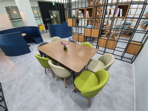 북카페 같은 휴게실 로비 공간 인테리어 디자인 공사현장 인테리어 디자인견적 중개플랫폼 Furniture Home Decor Retail Design