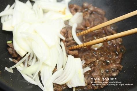 쇠고기 버섯 볶음