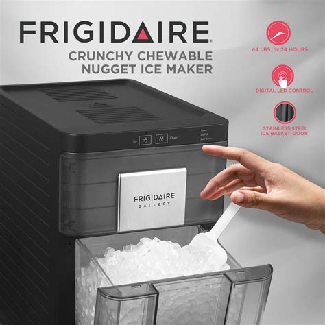 Frigidaire™ 44lbs Crunchy Chewable Nugget Ice Maker Matt Finish Ef