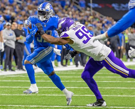 Danielle Hunter Sets New Vikings Record Yahoo Sports