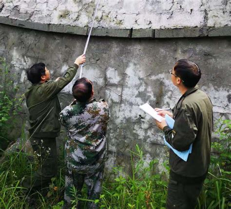 同德公司员工顶着烈日冒着酷暑 开展利民煤矿关闭后矿区治理现场勘察和调查工作 湖南省煤炭科学研究院有限公司 省级综合科学技术研究院