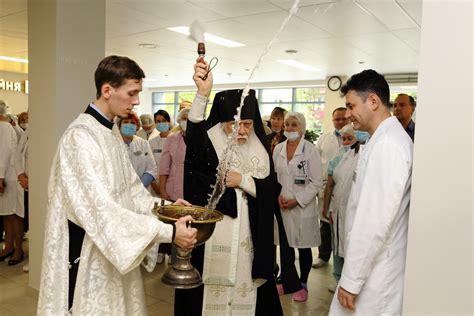 В Первой онкологической больнице Москвы прошел водосвятный молебен Онкологический центр № 1