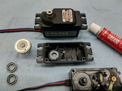 Like New Sanwa PGS CL 7 4V Low Profile Servo With Steel Bearings Modified R C Tech Forums