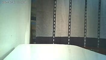 Hombre Desnudo En El Ba O Con C Mara Oculta Xvideos Com