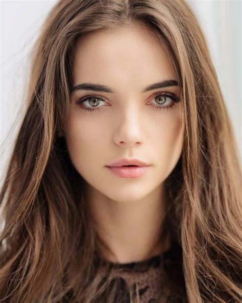 Qizlar Chiroyli Rasmlar 95