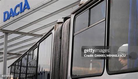 Dacia Factory Photos And Premium High Res Pictures Getty Images