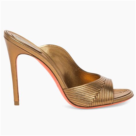 Halle Bailey Dons Santoni Mules For Nick Jonas Fossil Event In Ny