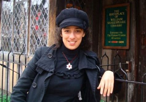 فیلم مصی علی‌نژاد چگونه دو خواهر بی‌اطلاع را فریب داد؟ تسنیم