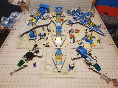 Spaceships R Lego