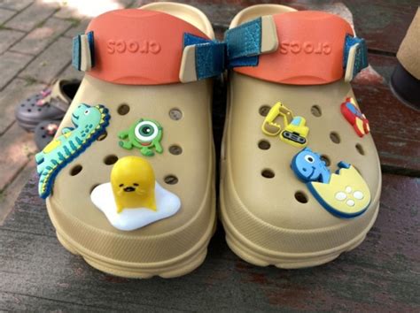 여자크록스 크록스 클래식 올 터레인 클로그 귀여운장난감신발같은 크록스 네이버 블로그