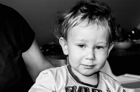 არ გაბედო ინვალიდი ბავშვის სახლში მოყვანა გამომიცხადა ქმარმა როდესაც გაიგო რომ ასეთი ბავშვი