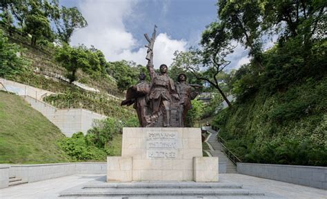 泰康基建工程兵拓荒牛主题纪念园 现代 纪念园 墓园 人像 雕塑 纪念碑 阶级种植 台阶 阶梯 植物种植 景观设计（sed新西林景观国际，受邀
