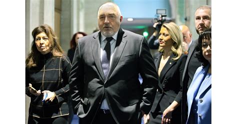 Първи залози с първия звънец Борисов за четворна коалиция ИТН за и д шеф а трима в