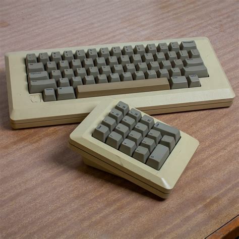 apple m0110 keyboard with numberpad reboot rentals