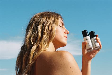 Varför Undvika Pfas I Hudvård Säker Hudvård För Din Hälsa Och Miljön Under Your Skin Sweden