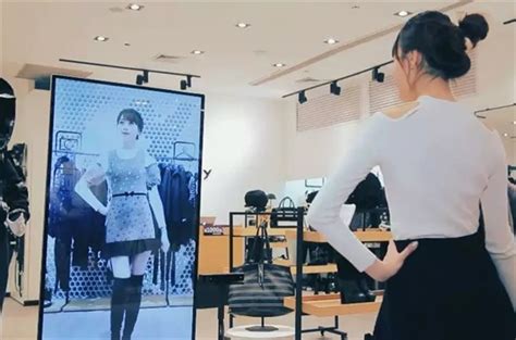 虚拟试衣镜开启服装店试衣新体验 武汉百变互动