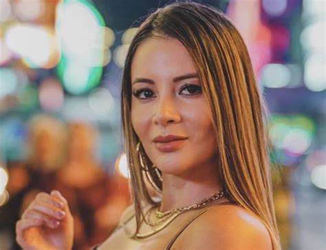 Lia Plasencia Sensual Tv