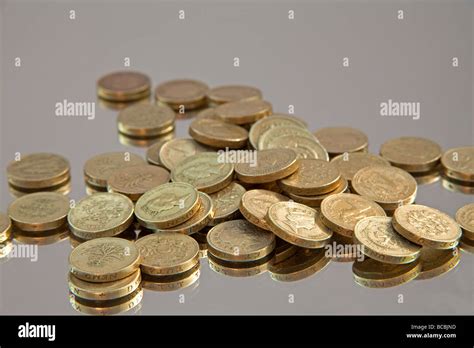 One pound coins Stock Photo - Alamy