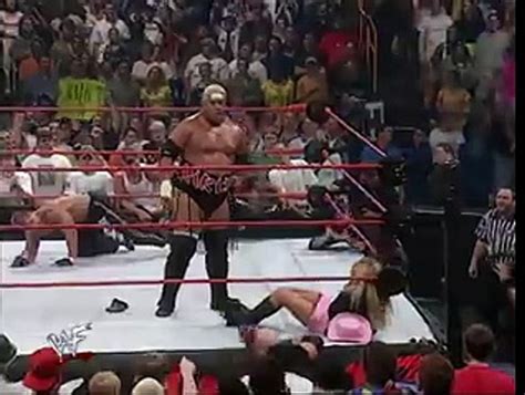 Trish Stratus Nearly Got Stinkfaced By Rikishi Again 2 2 Video