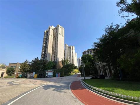 恒大悦龙湾 精装 洋房 大院子 地下室 无锡二手房、售房、租房、经纪人 无锡房地产市场网