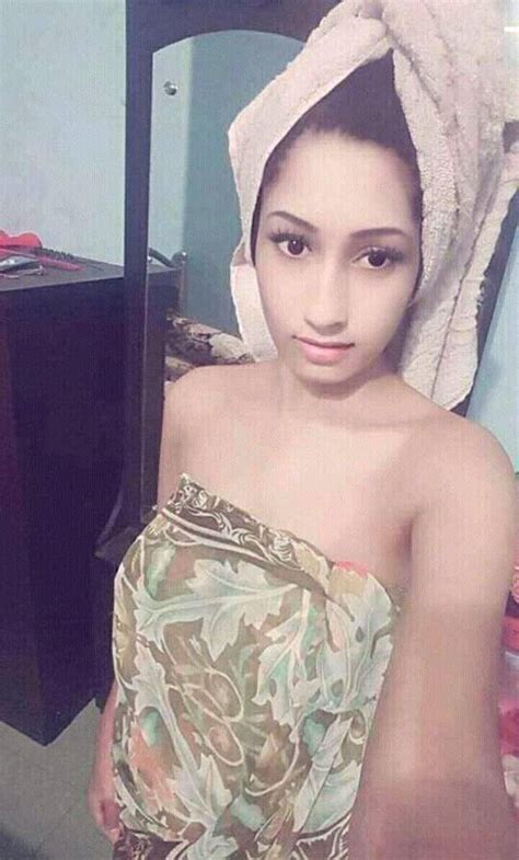 বাংলার ঁহট মেয়েরা এড করো যালা মটাবো