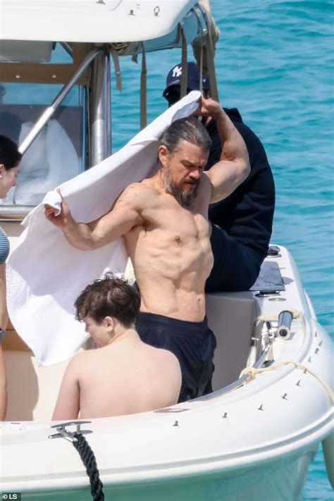 Matt Damon Body Measurements
