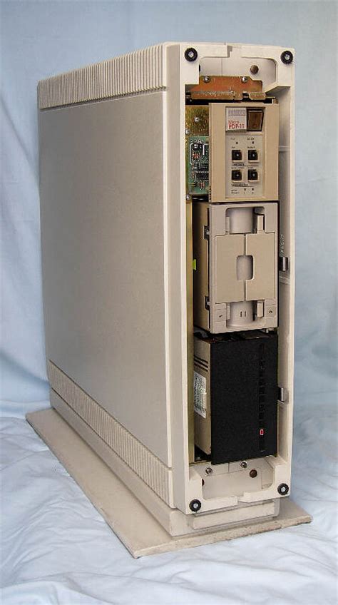 The Old Computer Hut Computers Micro Pdp 11 2