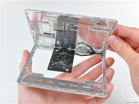 苹果Magic Trackpad魔力触控板拆解 苹果 Apple Magic Trackpad 驱动之家