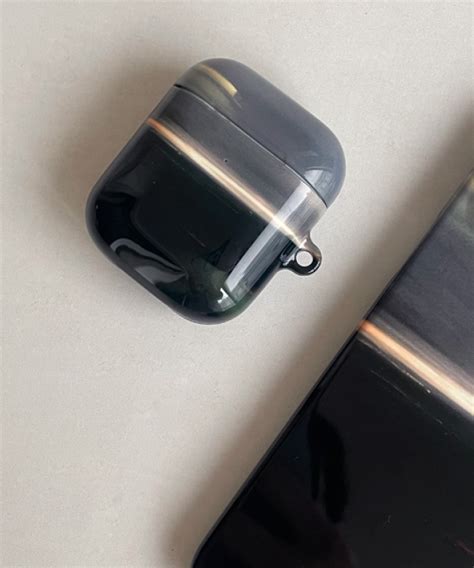 기억의 파동波動 기차 안에서 풍경 에어팟 하드케이스 프로 프로2 3세대 에이블리